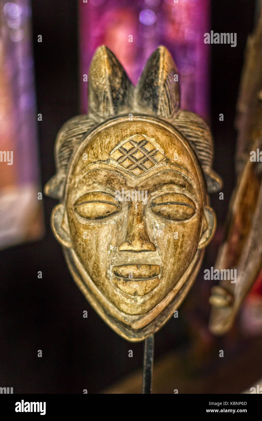 African traditional wood face mask Stock Photo - Alamy