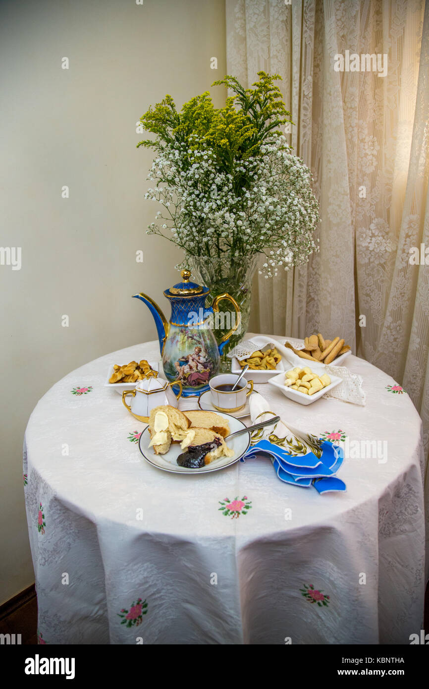colonial breakfast brazil Stock Photo - Alamy