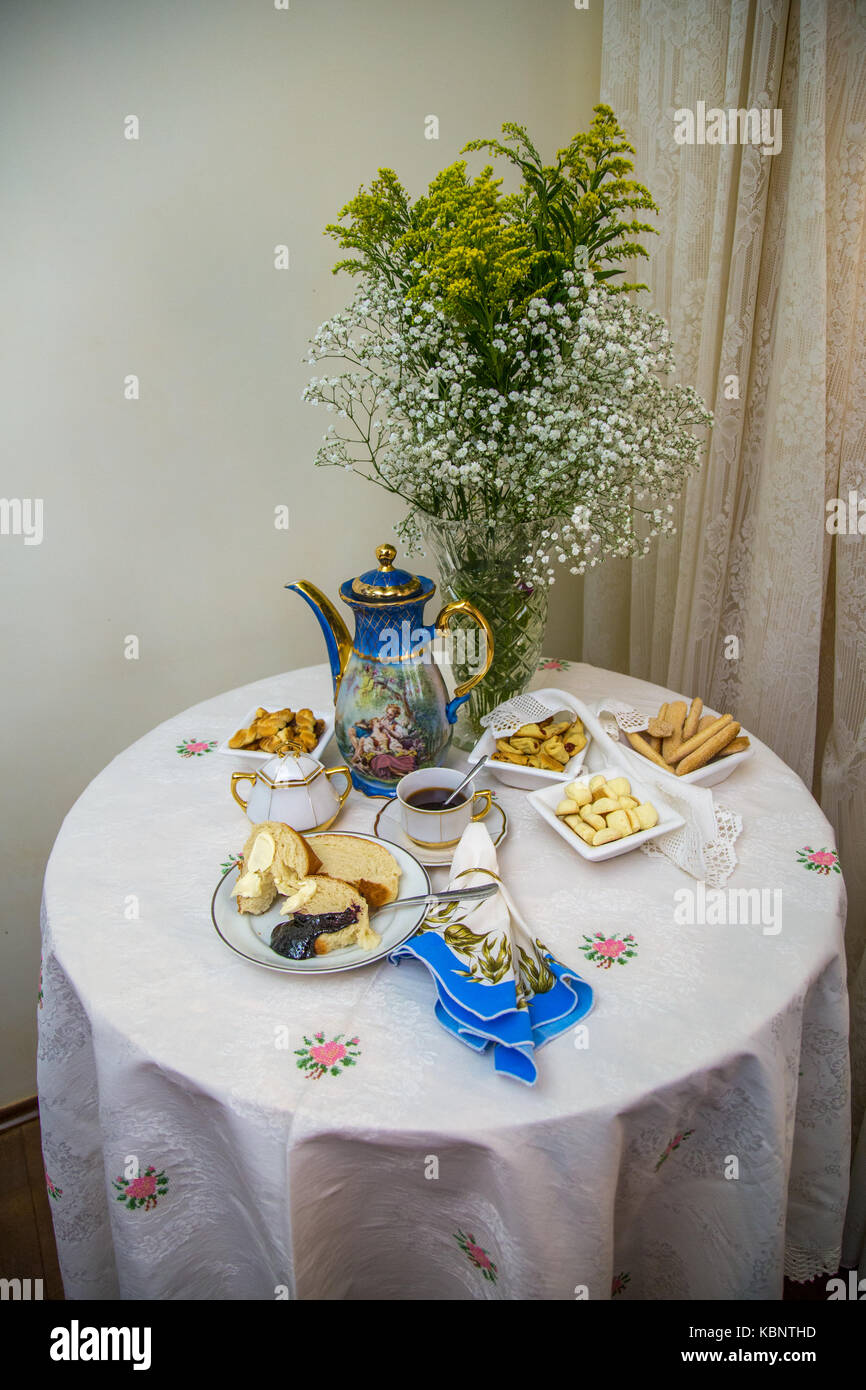colonial breakfast brazil Stock Photo - Alamy