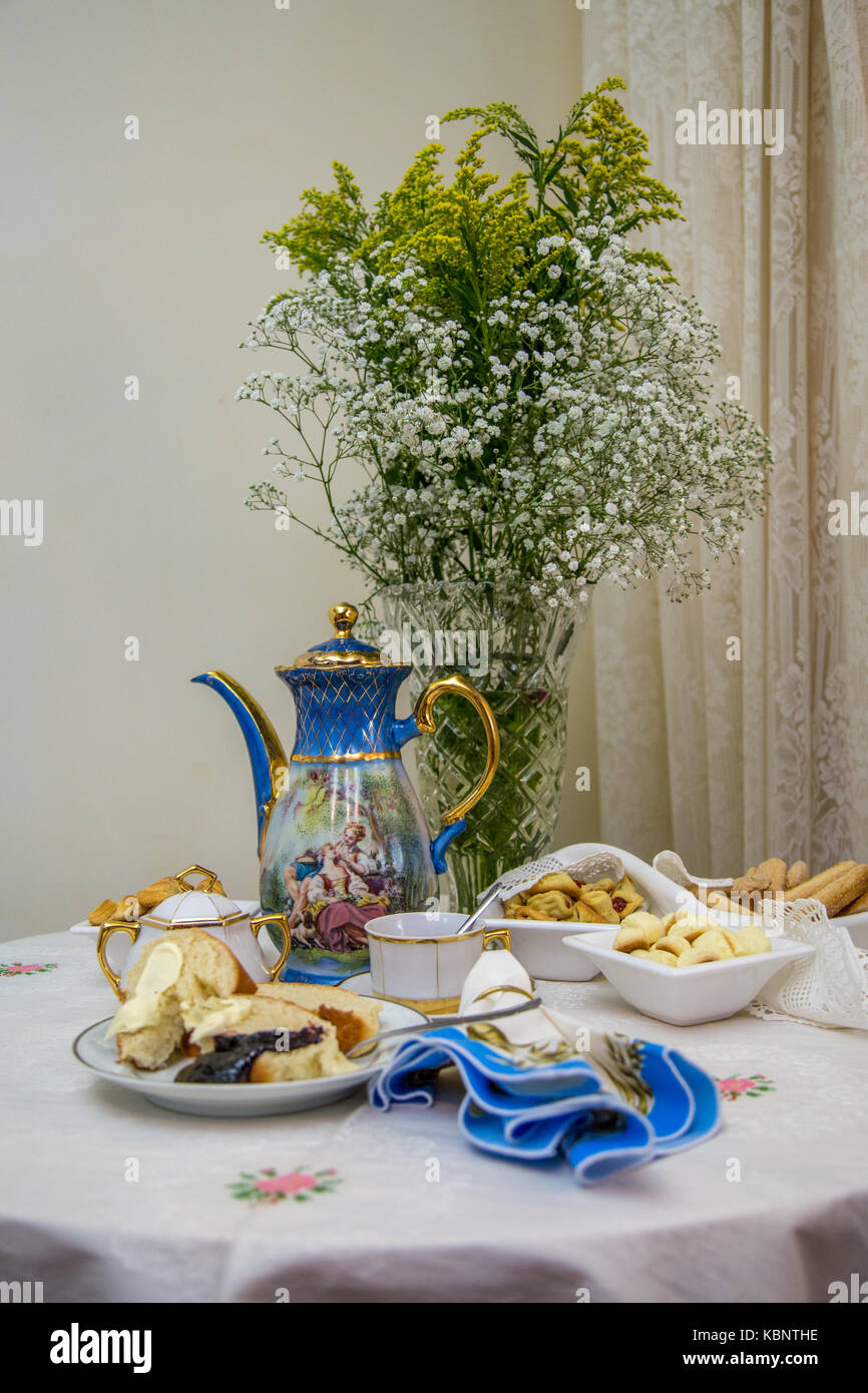 colonial breakfast brazil Stock Photo - Alamy