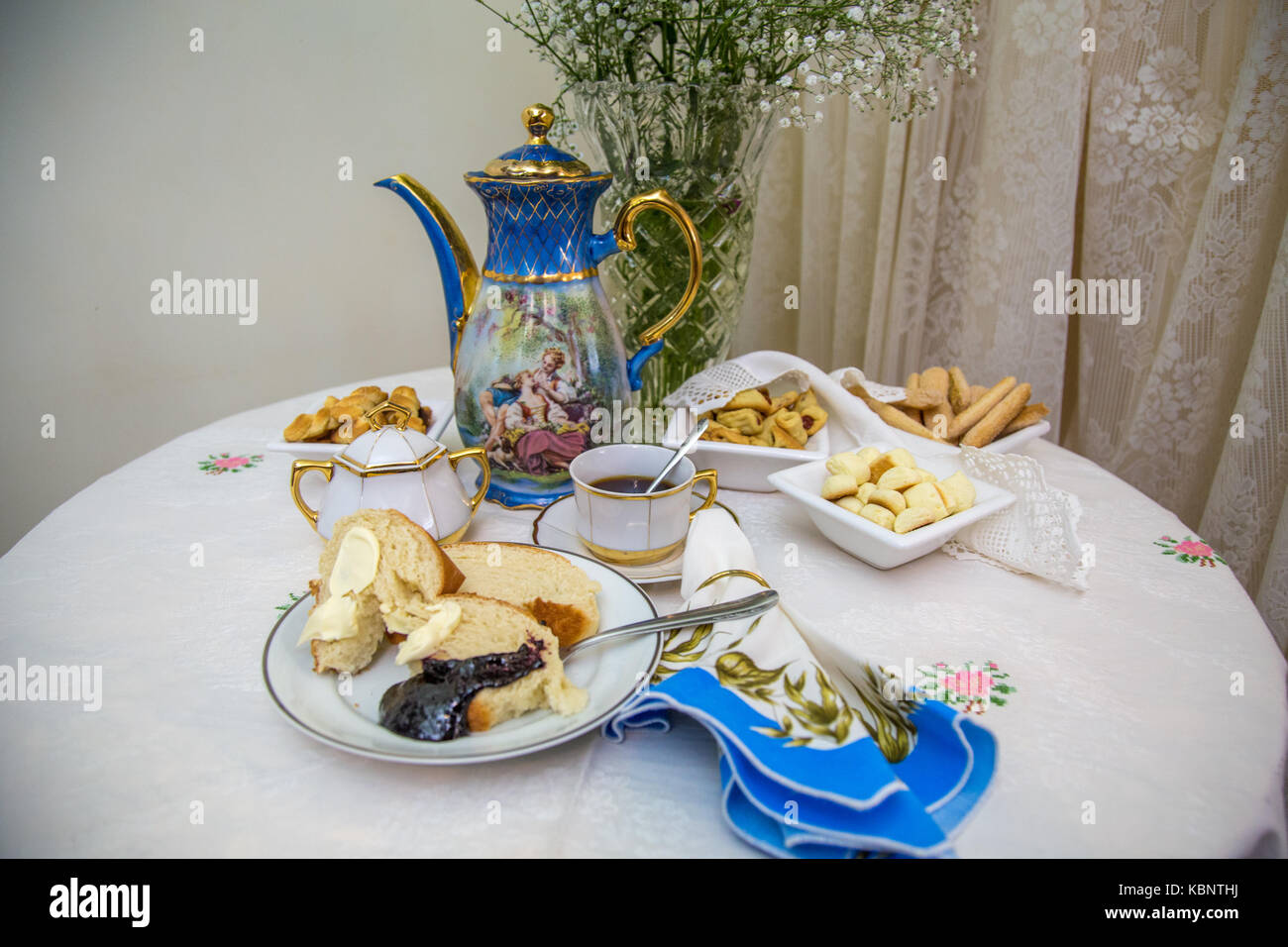 colonial breakfast brazil Stock Photo - Alamy