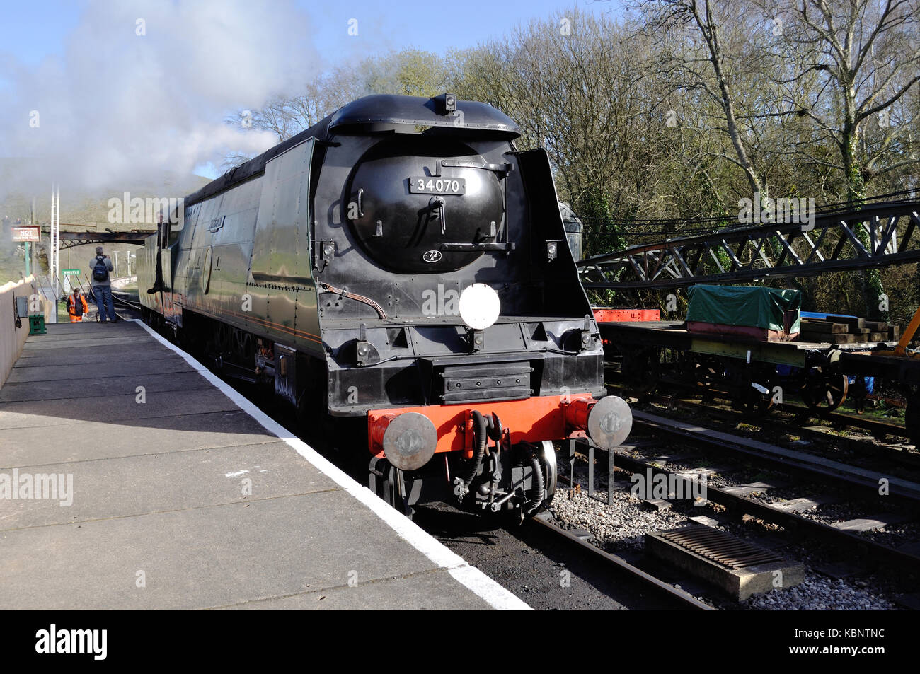 Battle of britain class locomotive 34070 manston hi-res stock ...