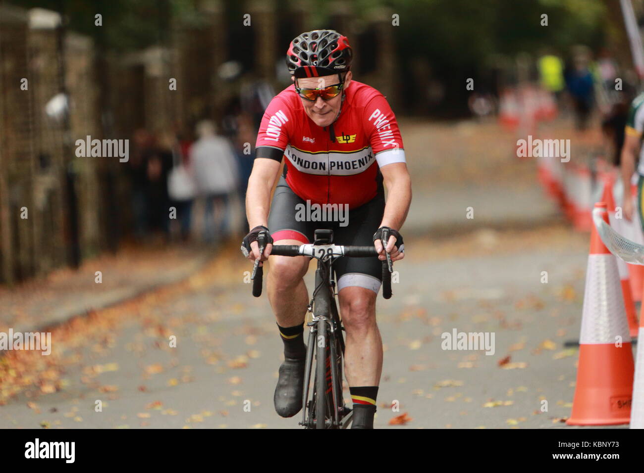 Cyclists Riding up Swains Lane in the Urban Hill Climb of 2017 Stock ...