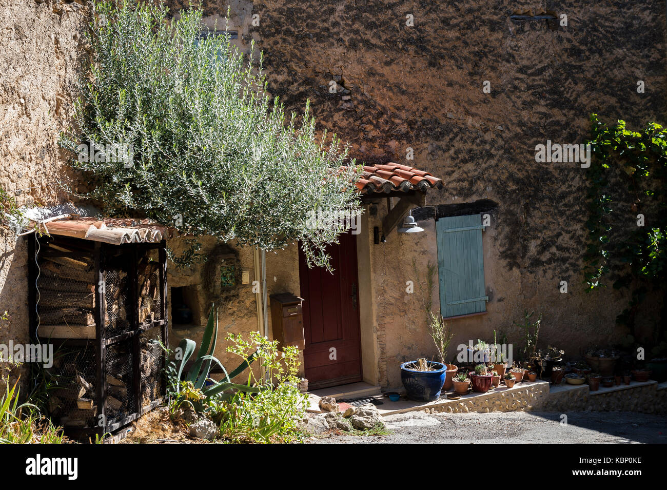 Village Cotignac Provence Verte / Provence Alpes Cote D'Azur, Var ...