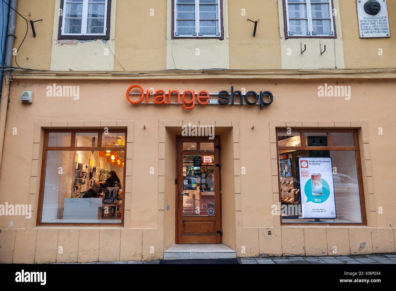 Orange mobile shop logo france High Resolution Stock Photography and ...