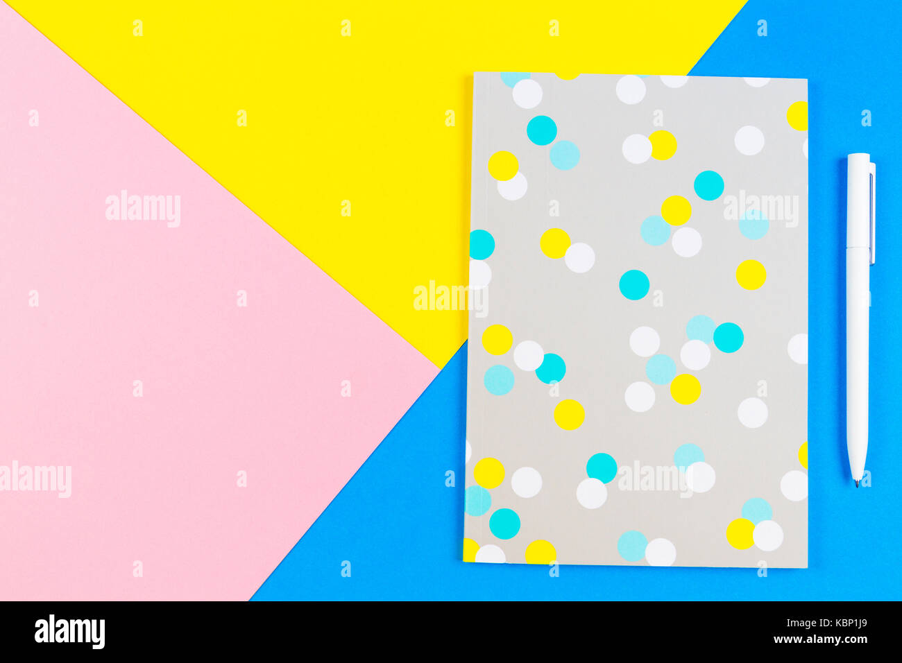 Dot message board hi-res stock photography and images - Alamy