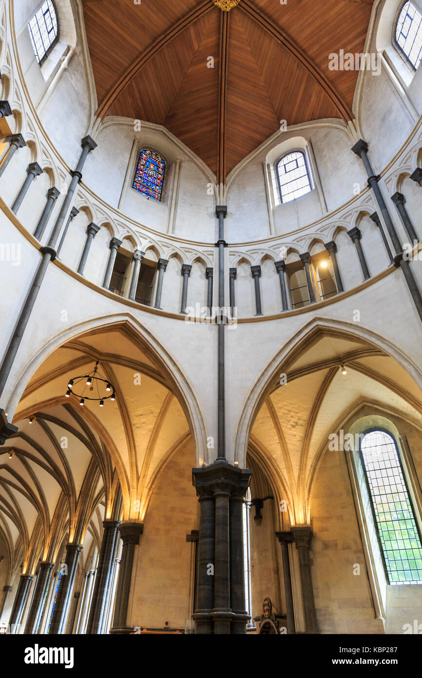 Temple Church interior, round church dome of the 12th century medieval ...