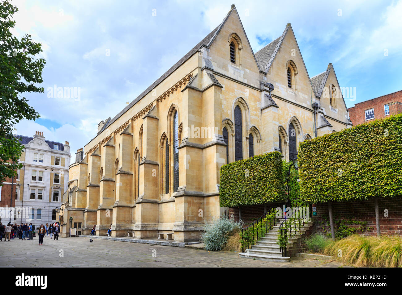 Temple Church exterior, buit by the Knights Templars in London's legal ...