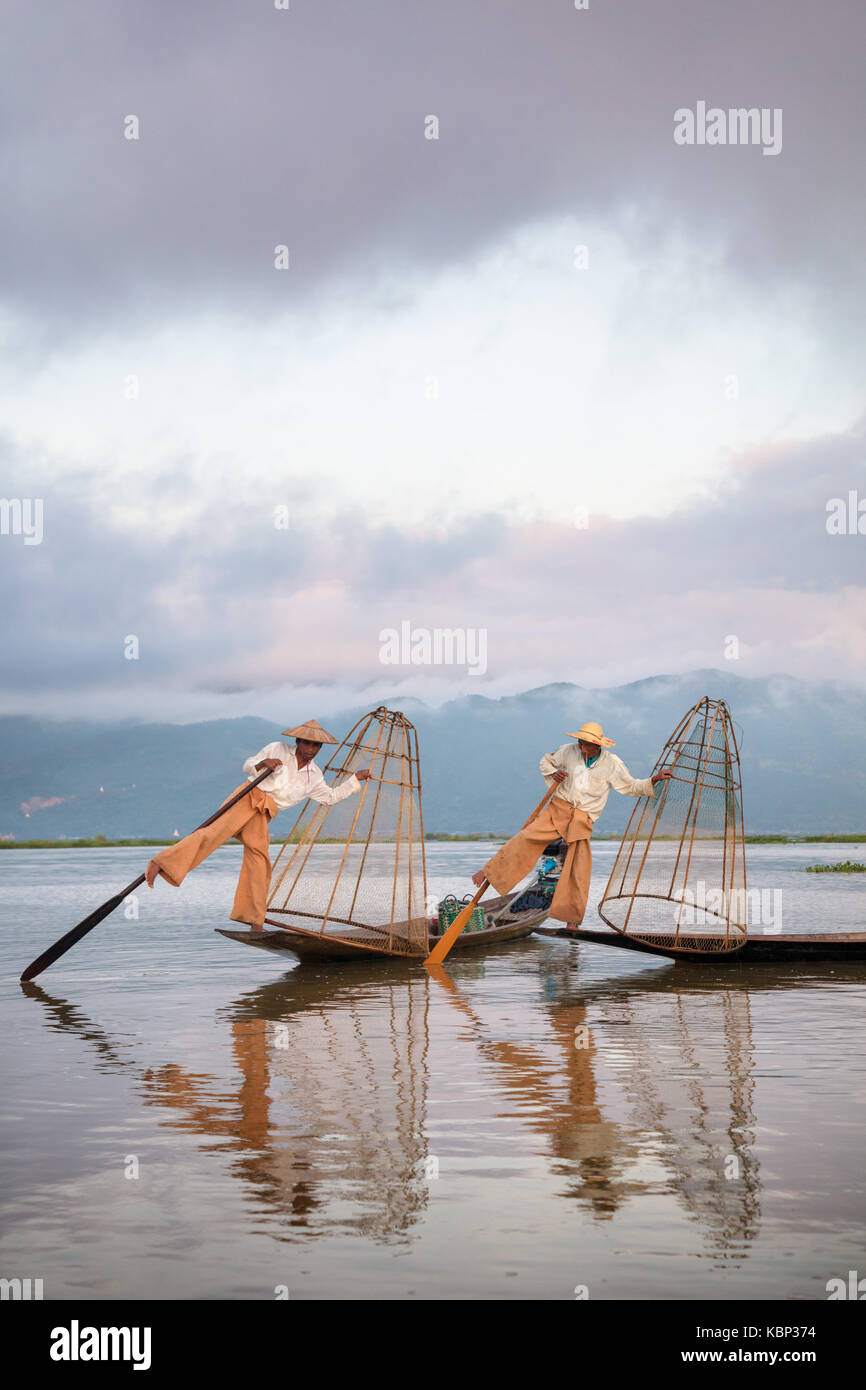 Traditional inle lake fishing hi-res stock photography and images - Alamy