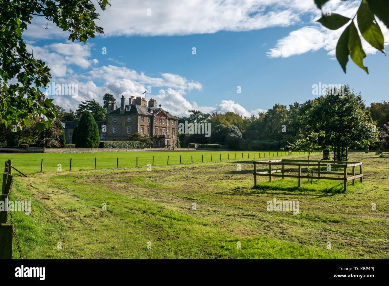 Georgian mansion hi-res stock photography and images - Alamy