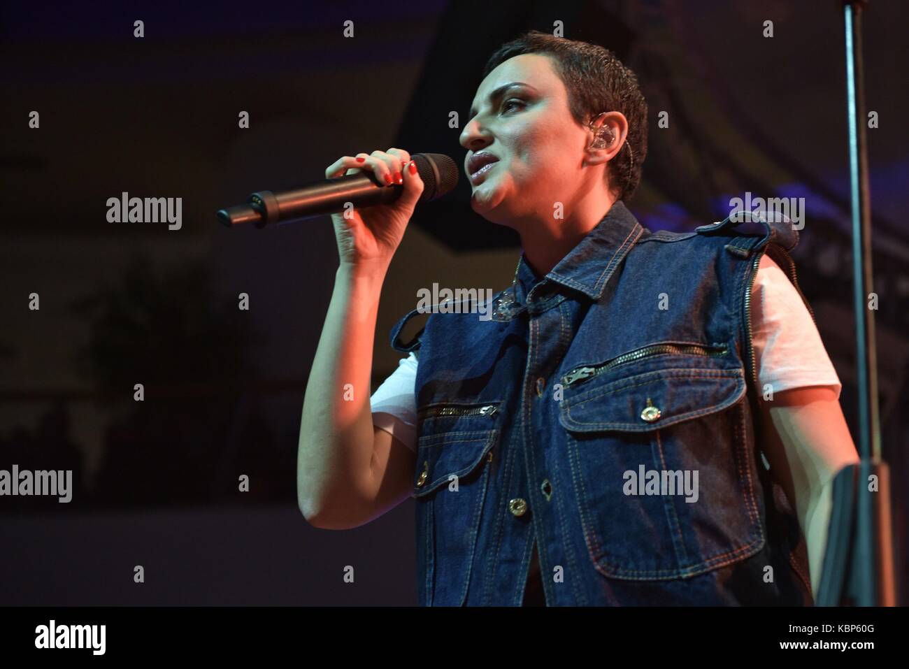 Arisa tour hi-res stock photography and images - Alamy