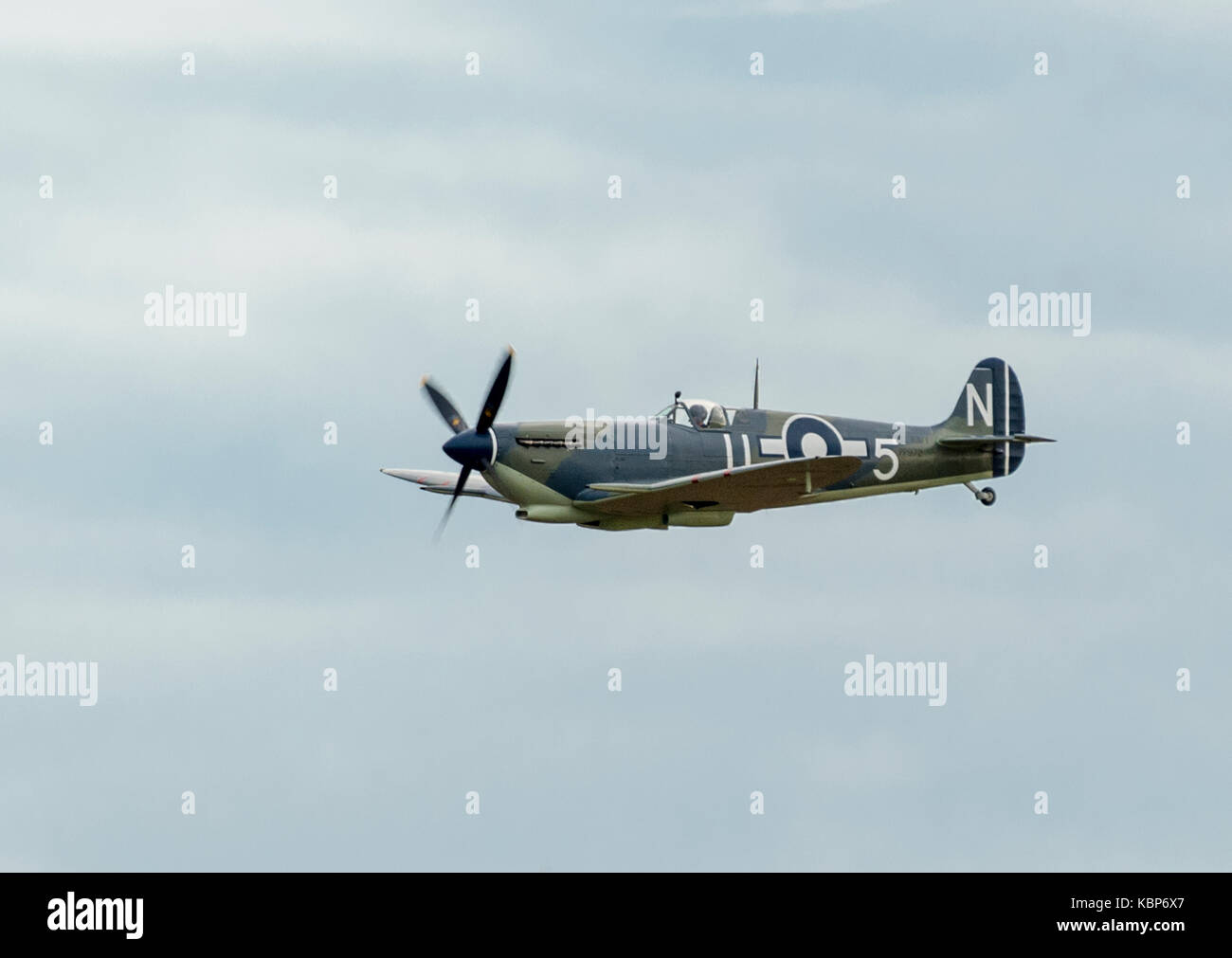 Raf fighter pilots hi-res stock photography and images - Alamy