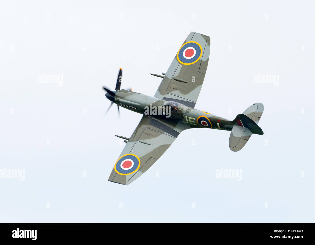 Ww2 planes hi-res stock photography and images - Alamy