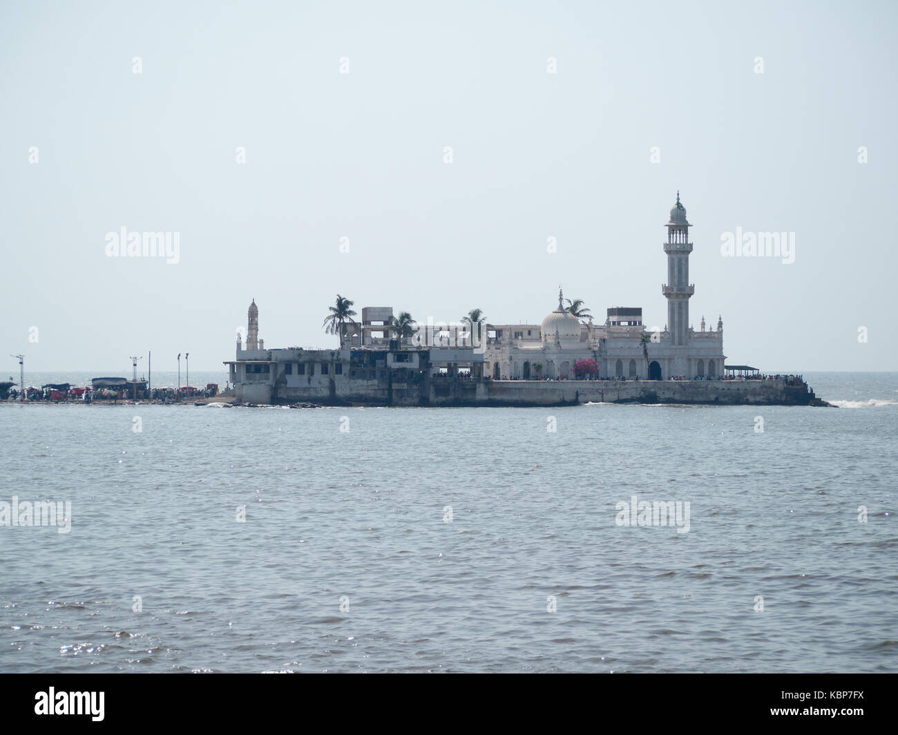 Haji ali dargah hi-res stock photography and images - Alamy