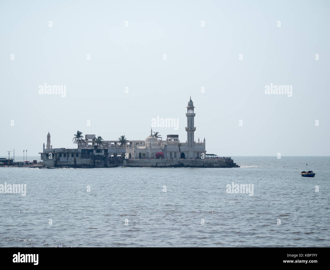Haji ali dargah hi-res stock photography and images - Alamy