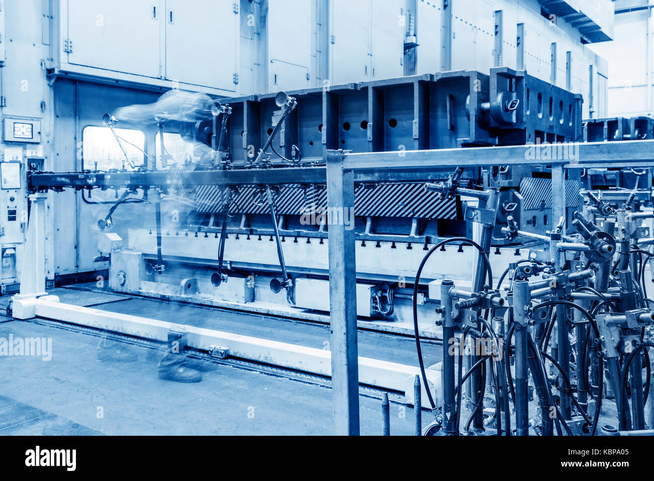Car production line, skilled workers are working tense Stock Photo - Alamy
