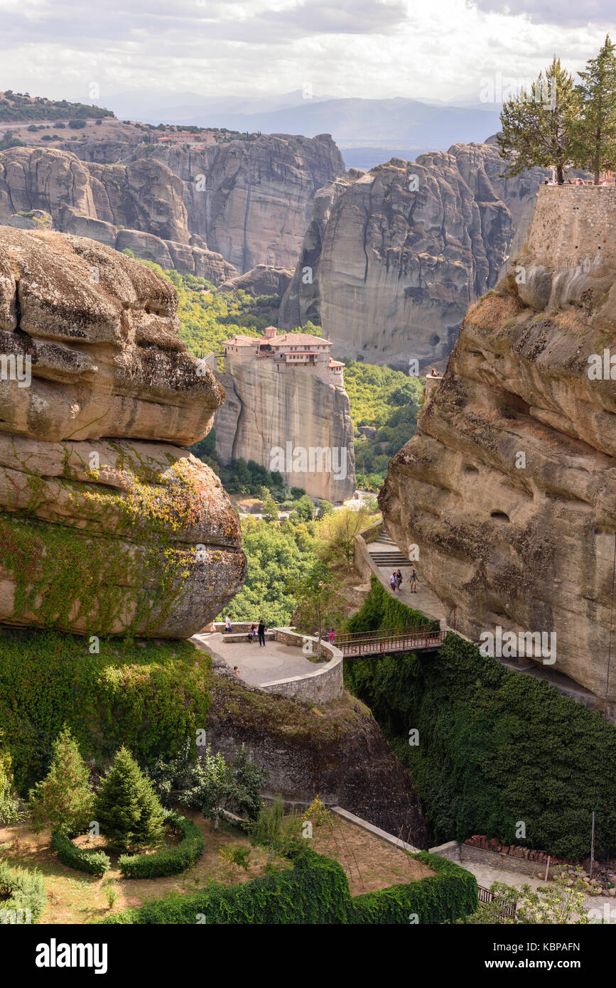 Meteora rock formations hi-res stock photography and images - Alamy