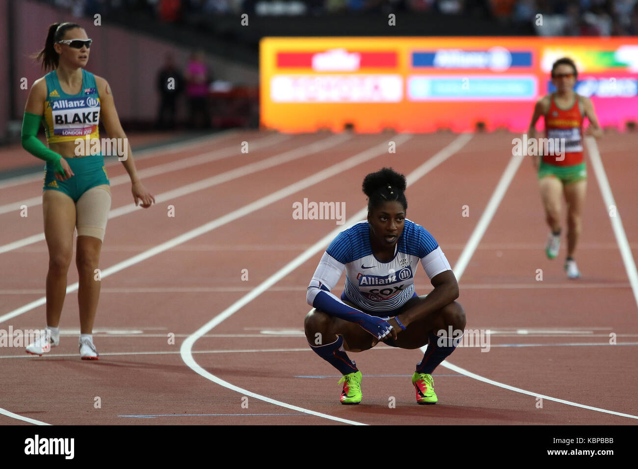 Kadeena COX of Great Britain wins gold in the Women's 400 m T38 Final ...