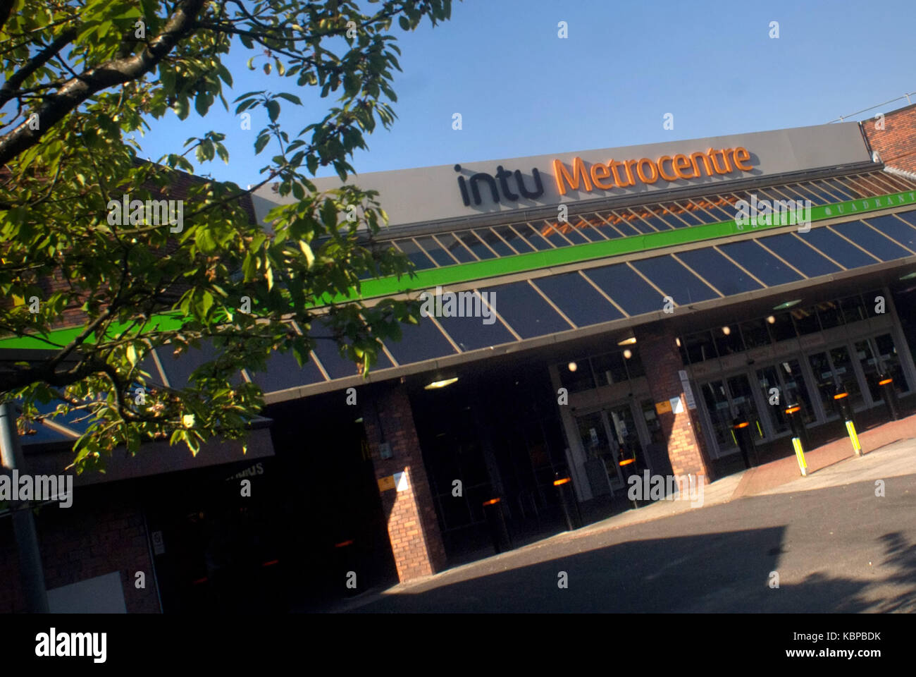 Gateshead metro centre hi-res stock photography and images - Alamy