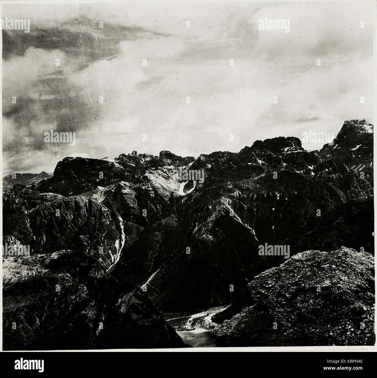 An image from the ‘Kriegsalbum’ series, featuring a wartime photograph ...