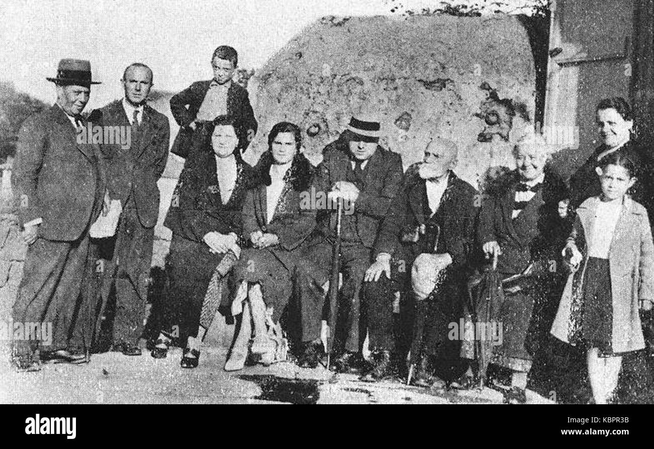 1935 image titled 'Los Amantes del Campo' showing Manuel Insua Santos ...