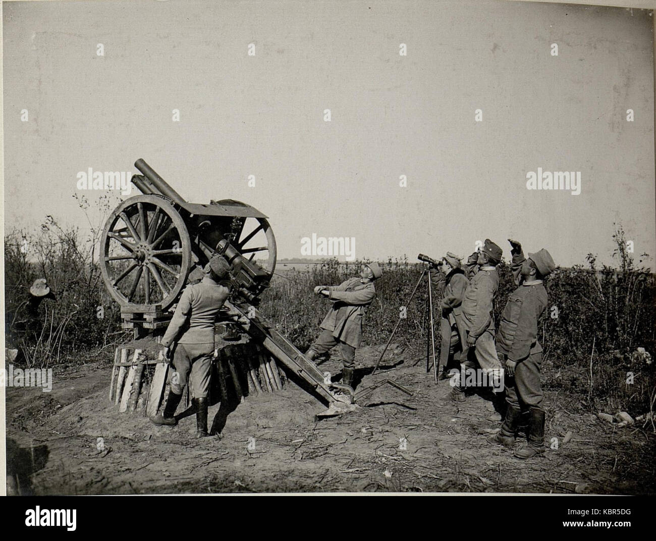 Fliegerabwehrkanone hi-res stock photography and images - Alamy