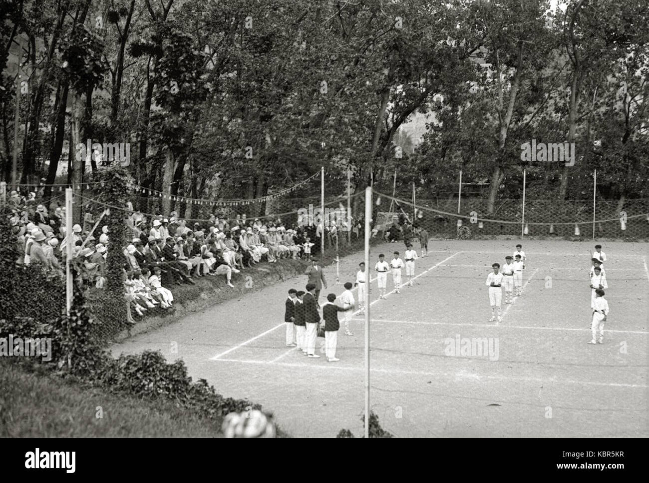 Escenas de la fiesta de la Beneficencia en la Torre Satrustegui (8 de ...
