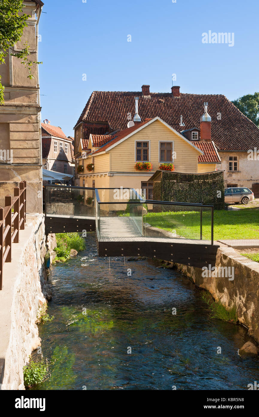 Pedestrian bridge between houses hi-res stock photography and images ...
