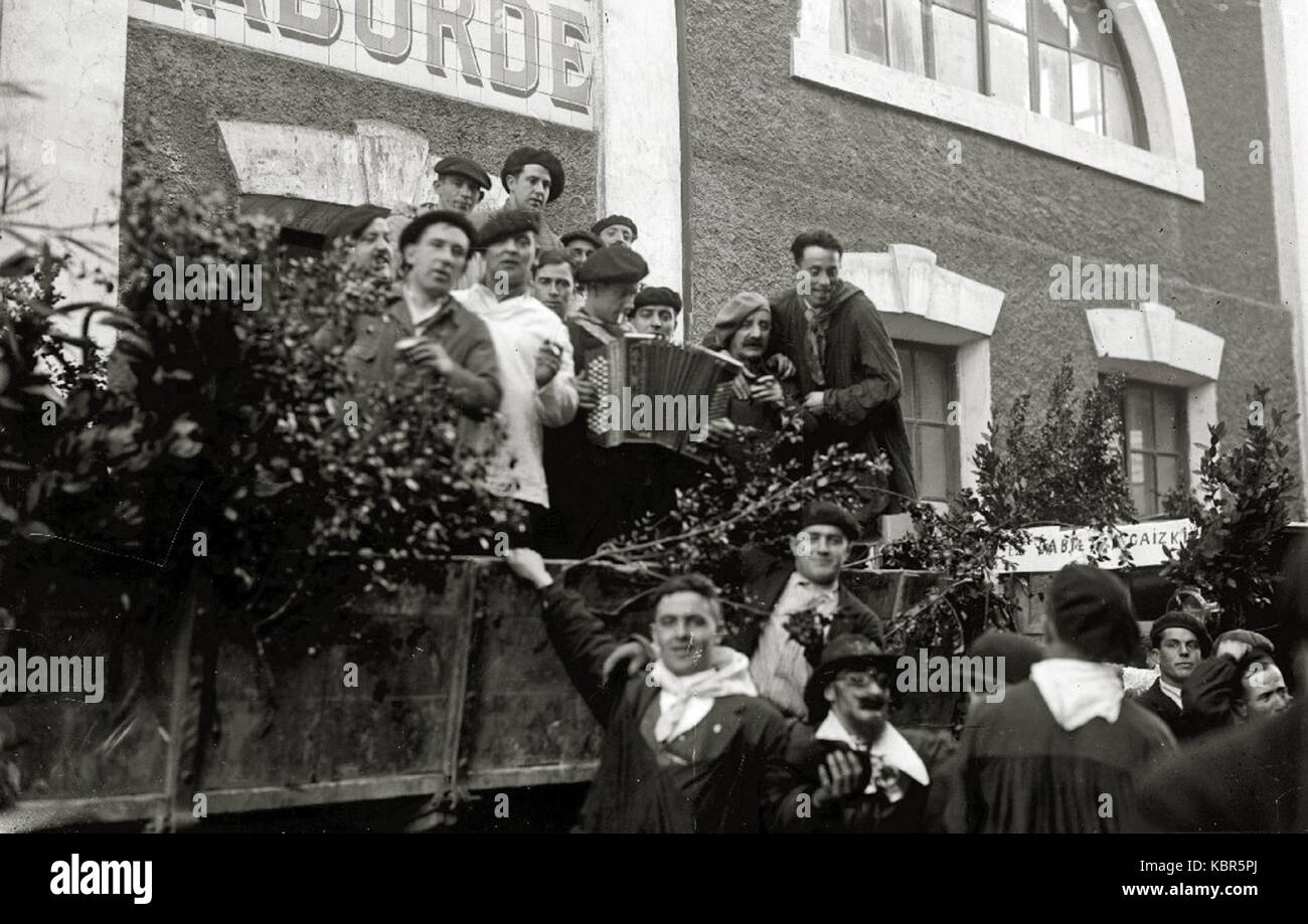 This photograph shows a scene from the carnival celebrations in Tolosa ...