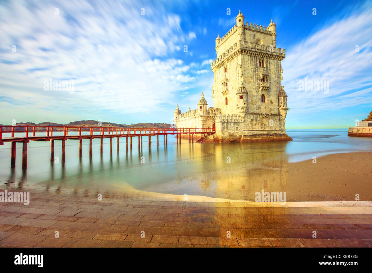 Landmark belem tower icon hi-res stock photography and images - Alamy