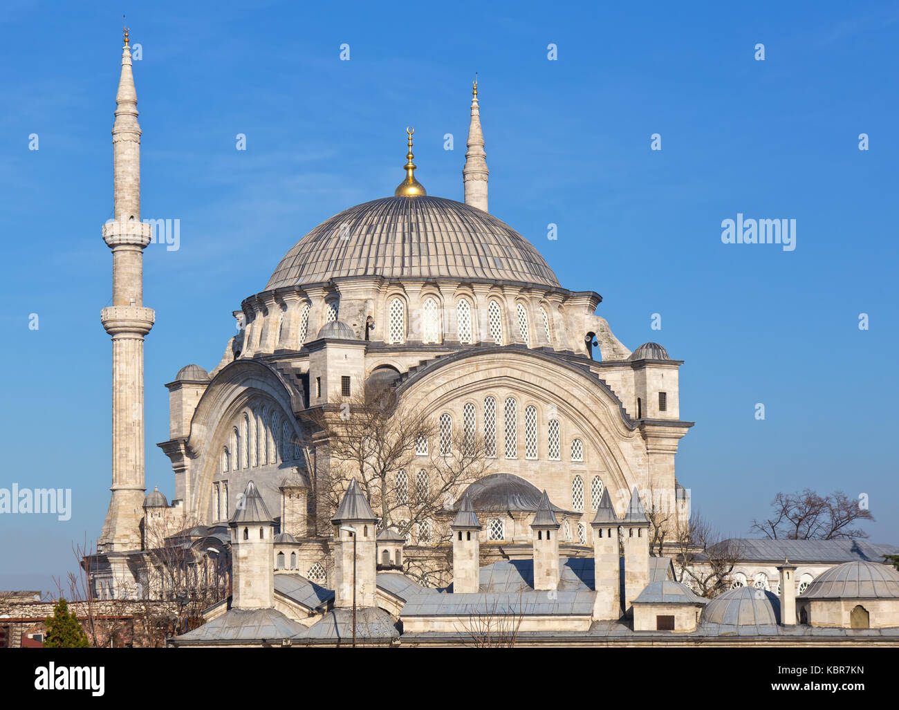Nuruosmaniye Mosque