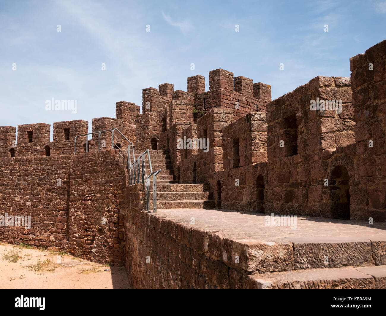 Silves Castle in Algarve, Portugal Stock Photo - Alamy