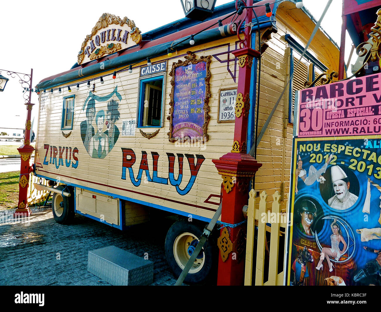 Vintage Circus Caravan Stock Photos & Vintage Circus Caravan Stock ...