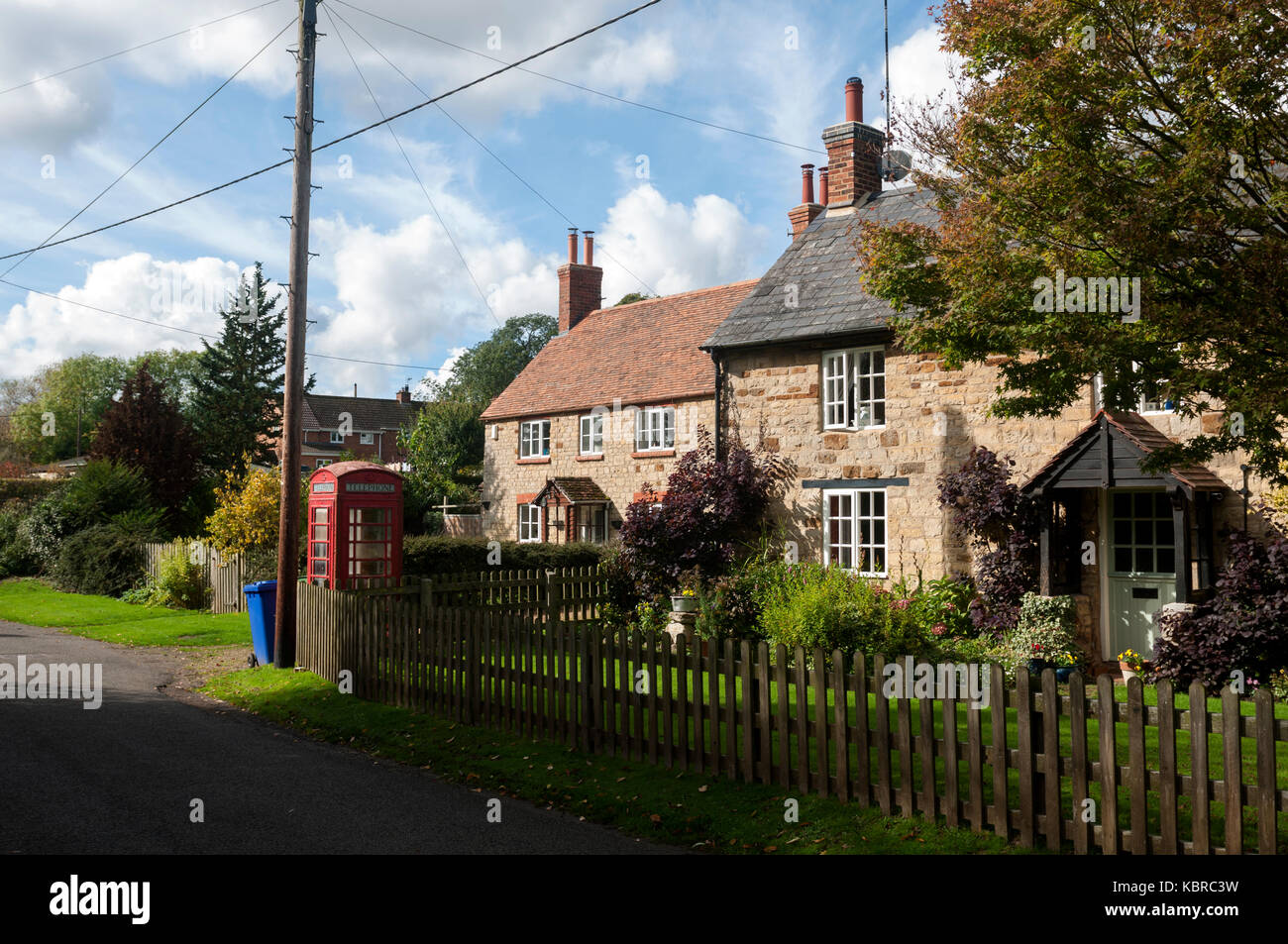 Slapton village, Northamptonshire, England, UK Stock Photo - Alamy