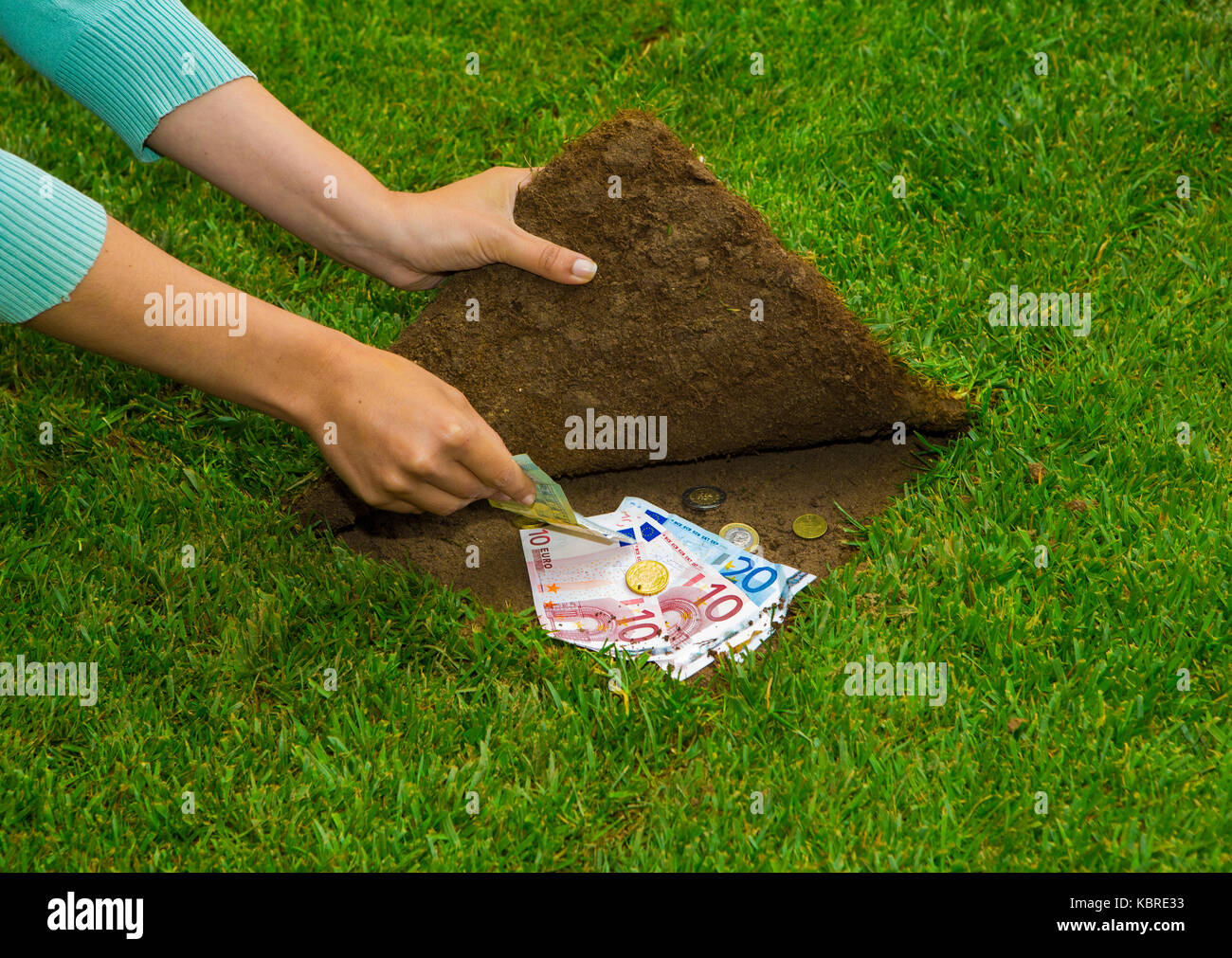 Hiding money under carpet hi-res stock photography and images - Alamy