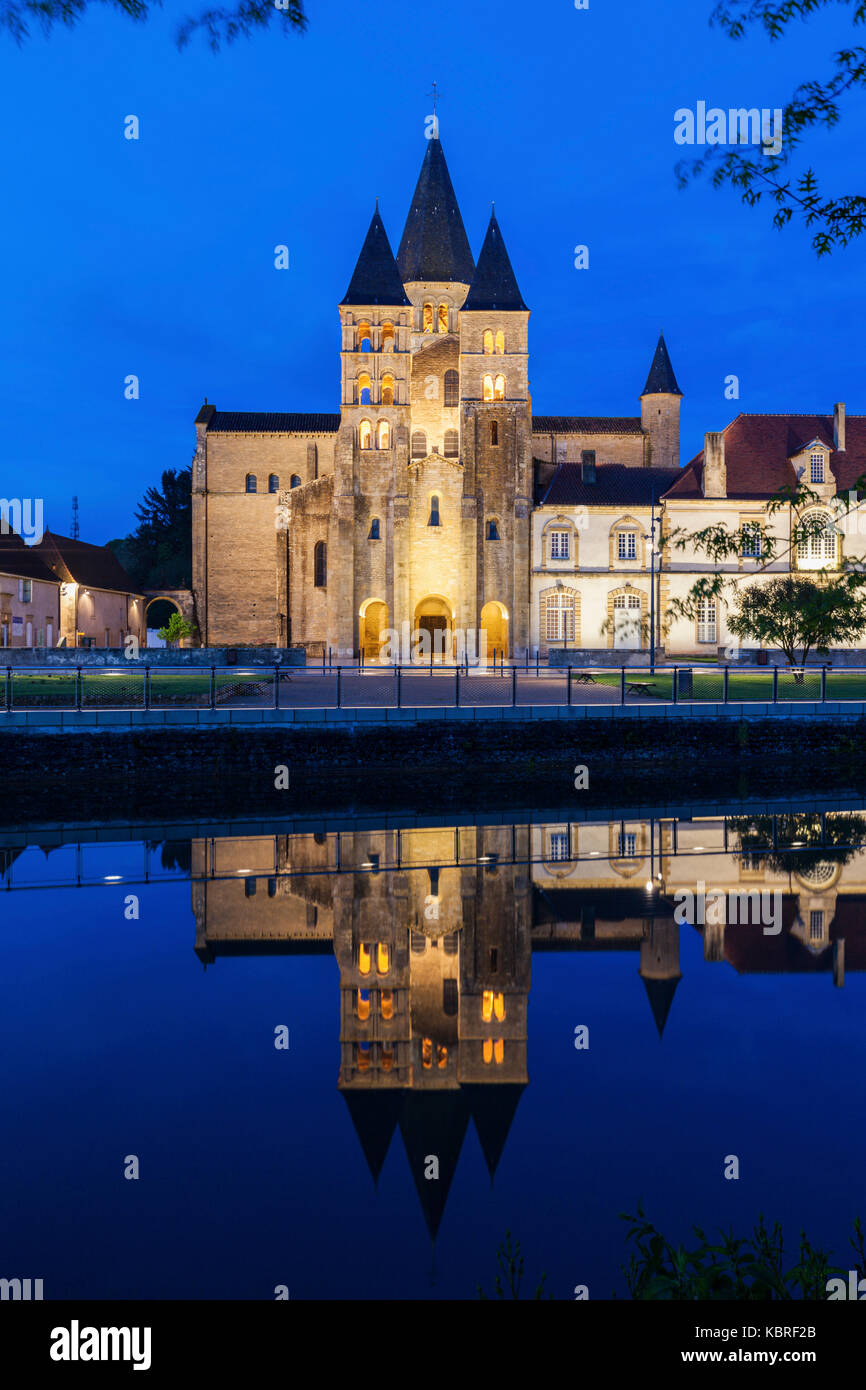 Paray hi-res stock photography and images - Alamy