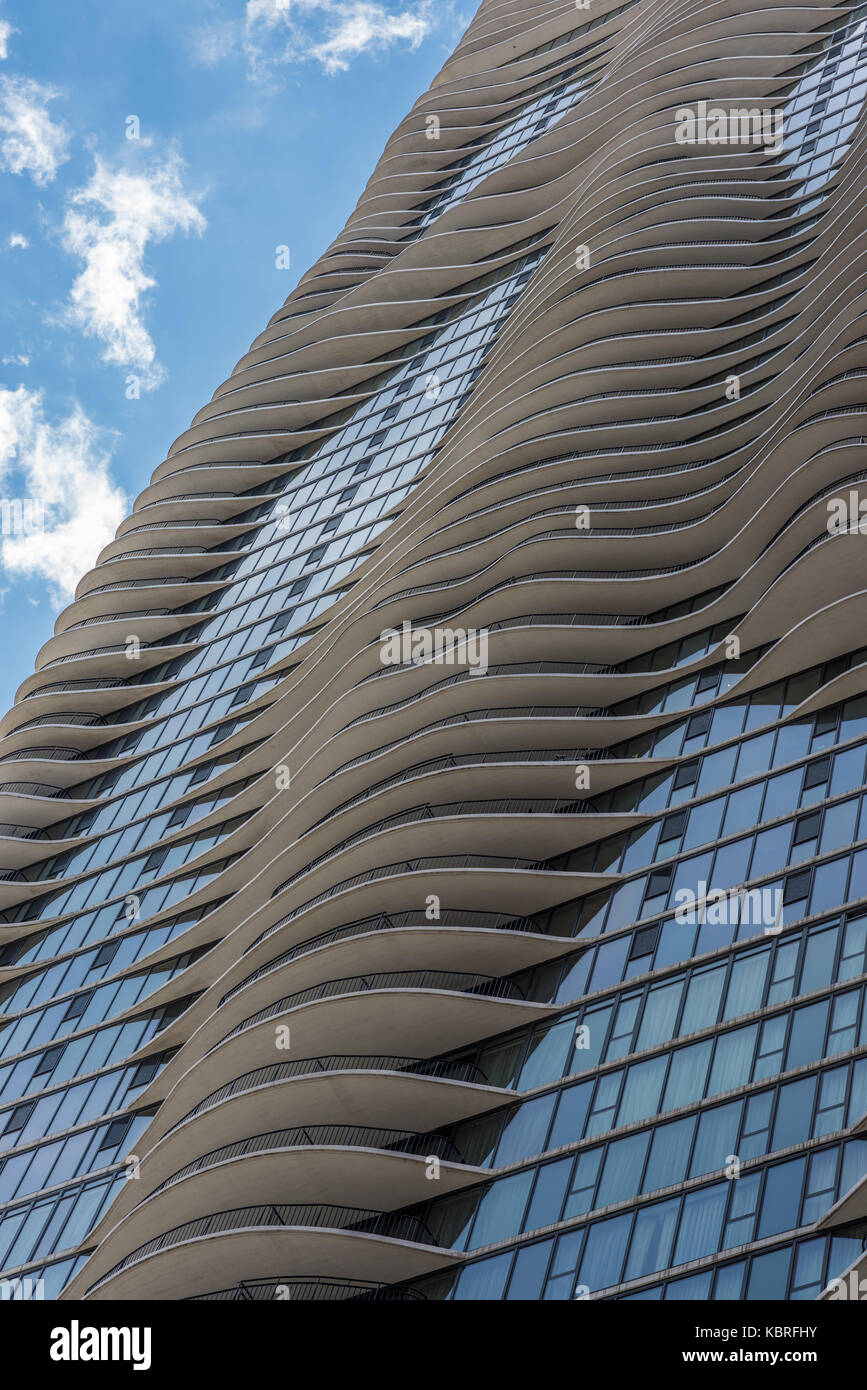 Exterior detail of Aqua Tower designed by Studio Gang Stock Photo - Alamy