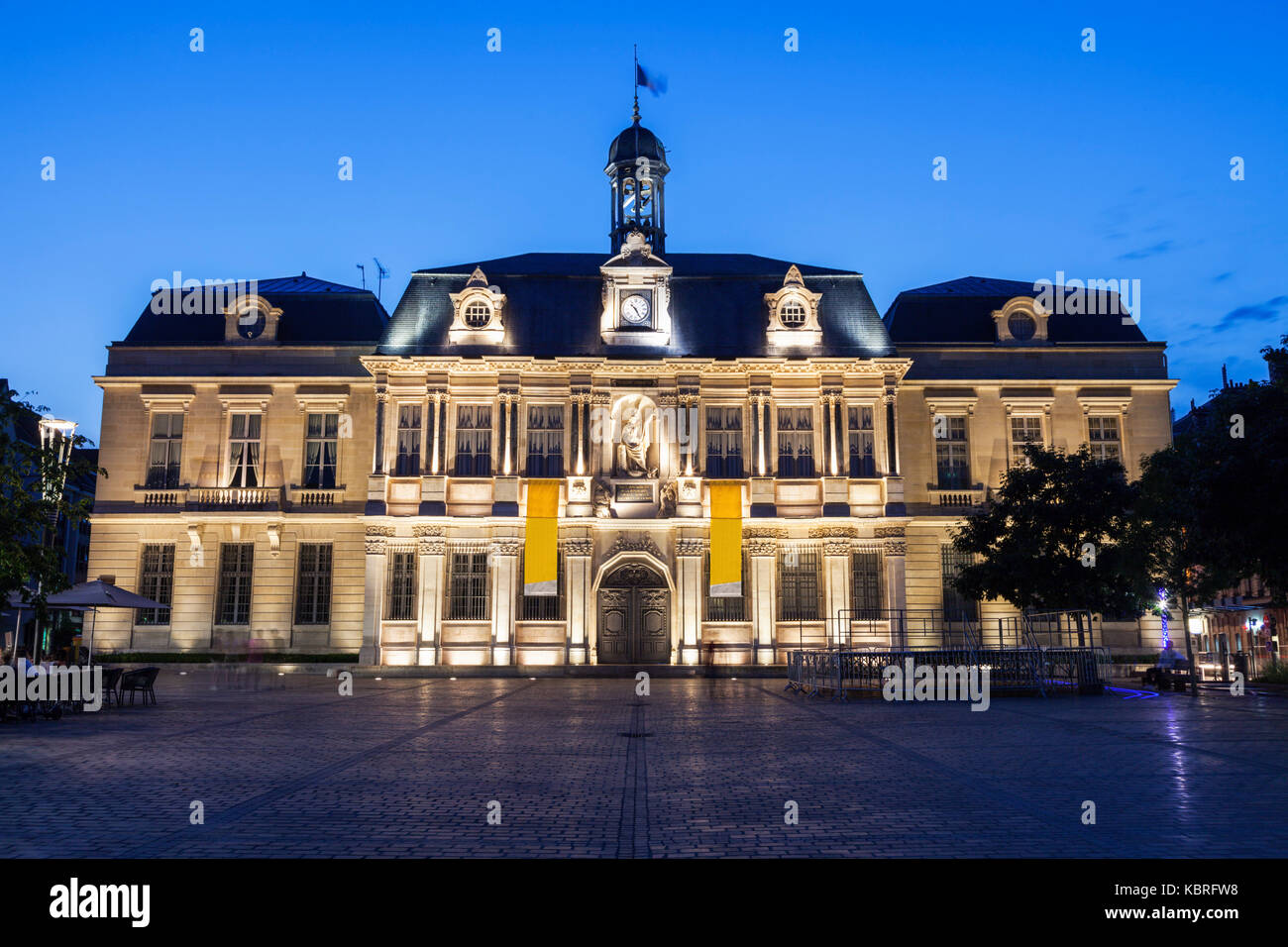 Troyes town hall hi-res stock photography and images - Alamy