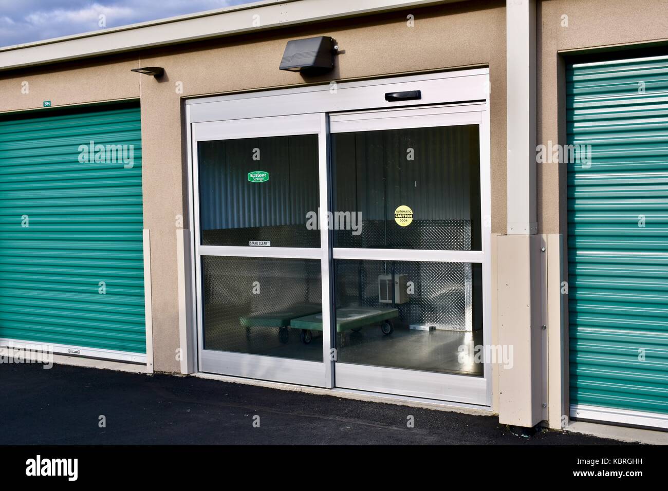 Extra space hi-res stock photography and images - Alamy