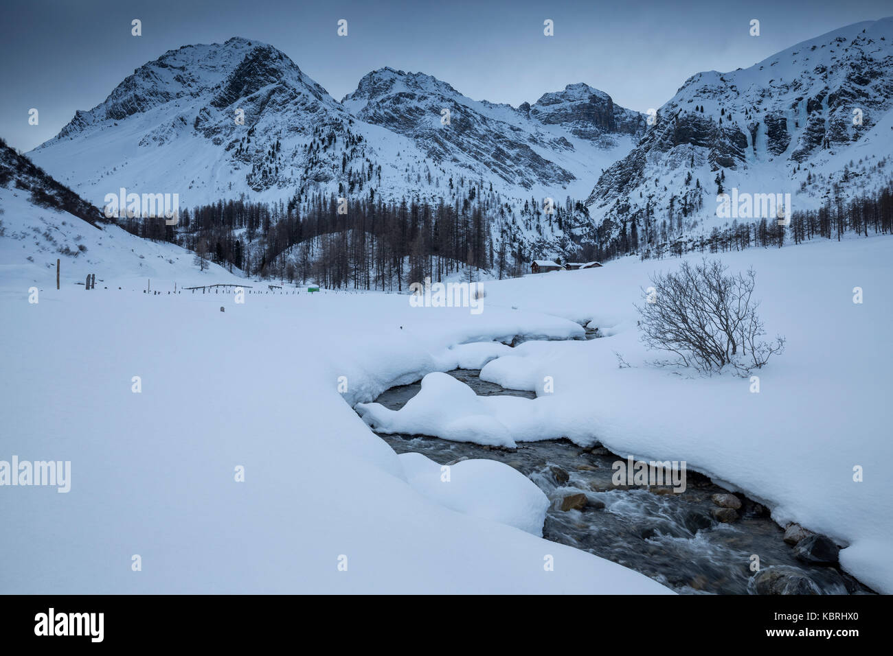 View of the winter landscape outside the village of Sertig Dorfli ...