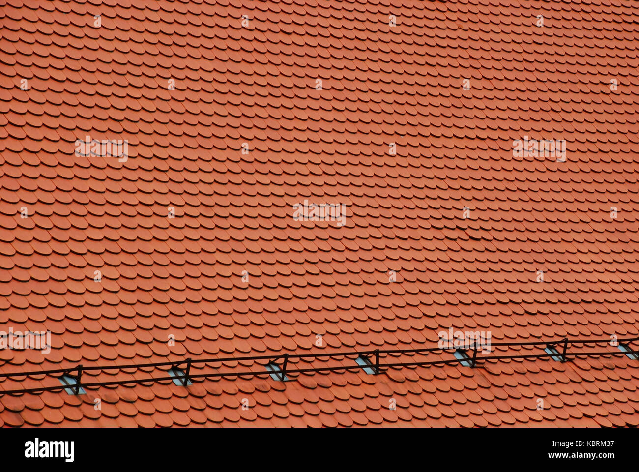 New red roof covers texture Stock Photo - Alamy