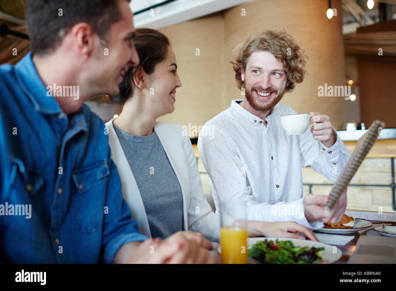 Sharing new ideas Stock Photo - Alamy