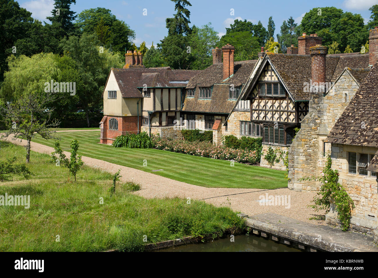 Hever Castle, Edenbridge, Kent Stock Photo - Alamy