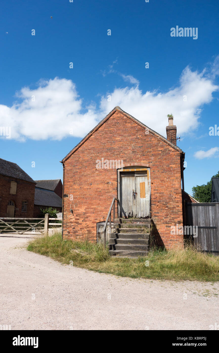 Stables and outbuildings at English stately home Stock Photo - Alamy
