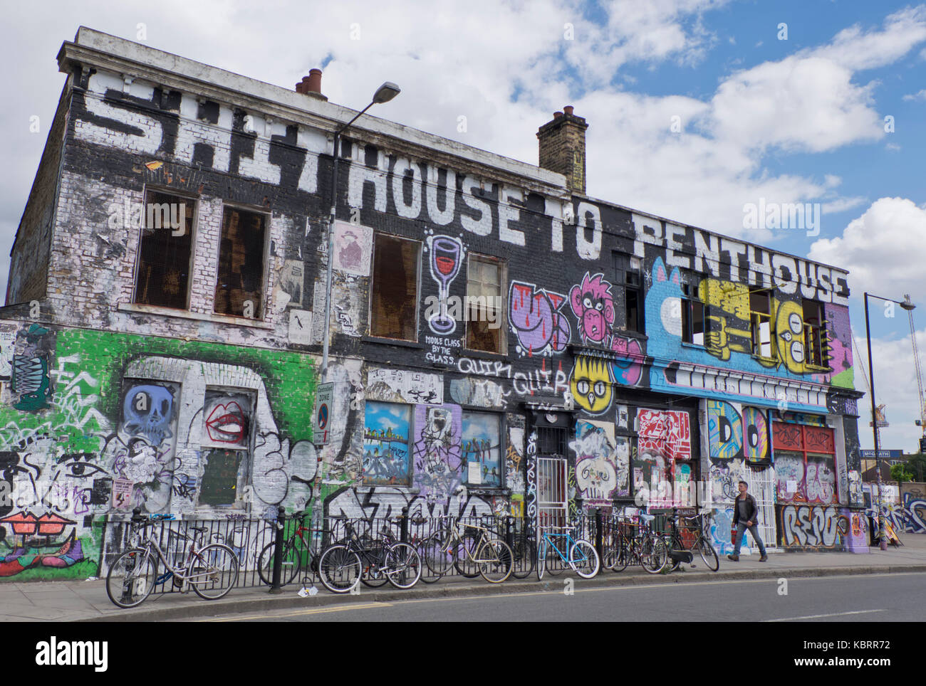 Graffiti art at Hackney Wick in London,UK Stock Photo - Alamy