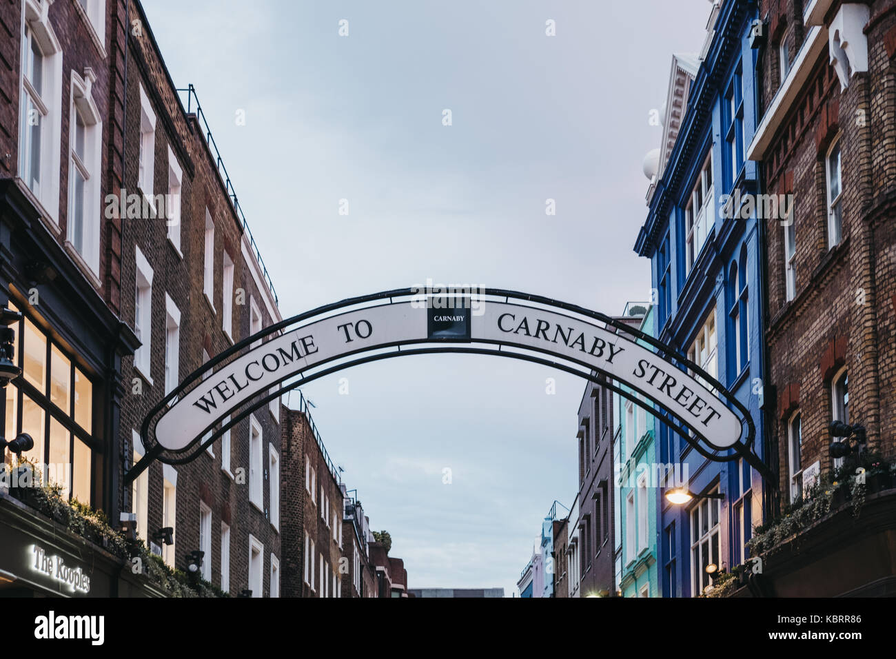 Welcome sign entrance carnaby street hi-res stock photography and ...