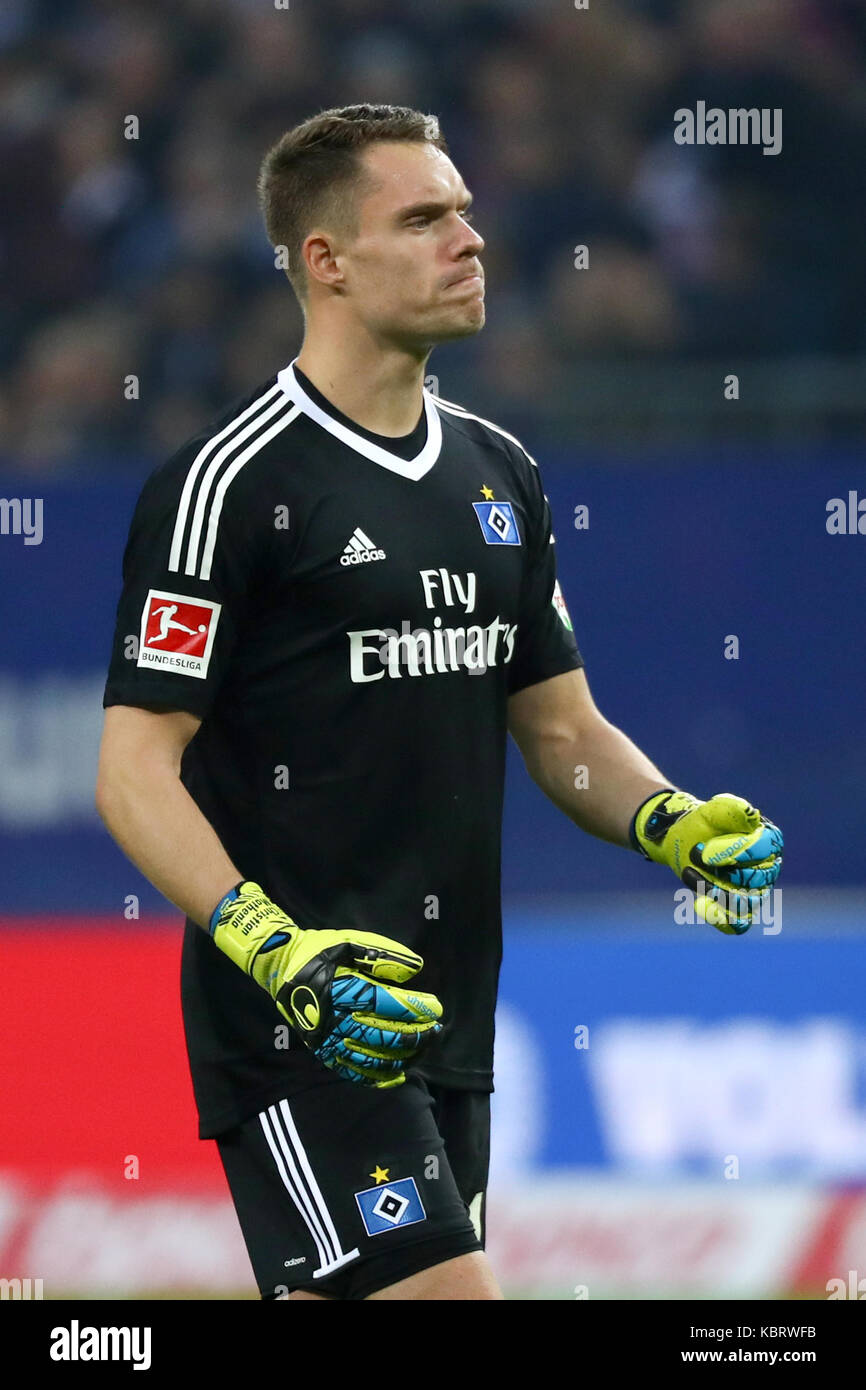 Hamburg goalie Christian Mathenia reacts during the German Bundesliga ...