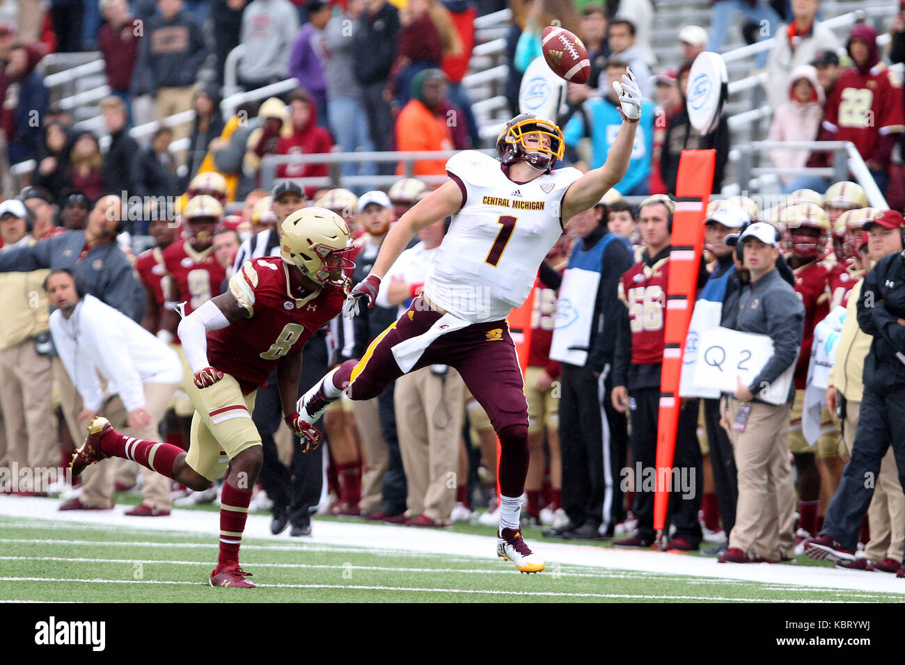 Alumni Stadium. 30th Sep, 2017. MA, USA; Central Michigan Chippewas ...