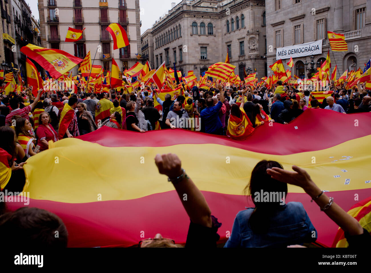 Barcelona, Catalonia, Spain. 30th Sep, 2017. Anti-separatist ...