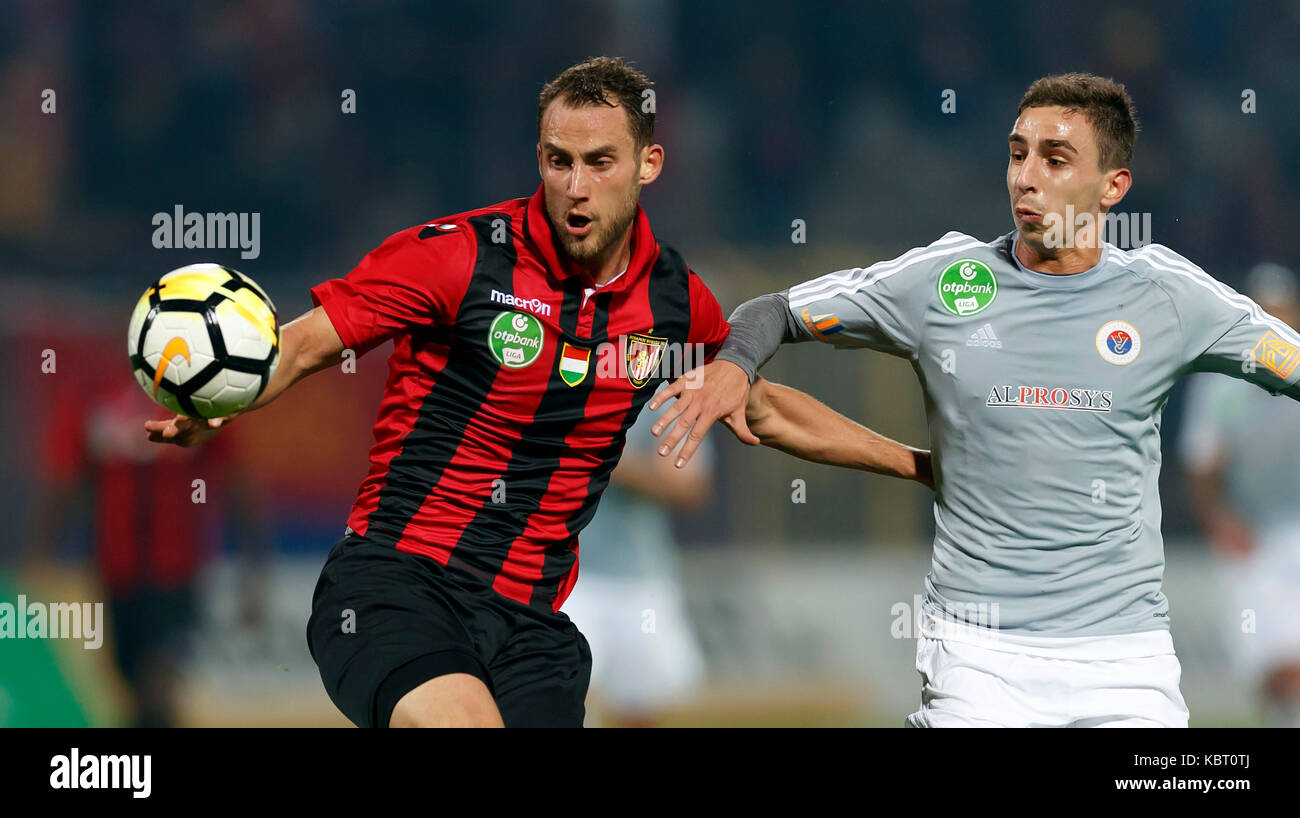 Budapest, Hungary. 30th Sep, 2017. Marton Eppel (L) of Budapest Honved ...